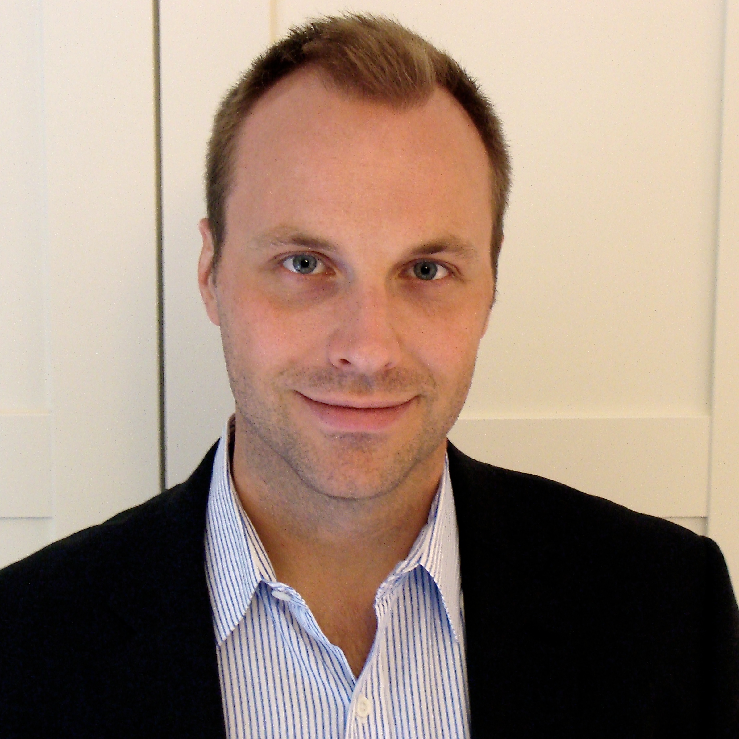 Contact – Robert Schertzer